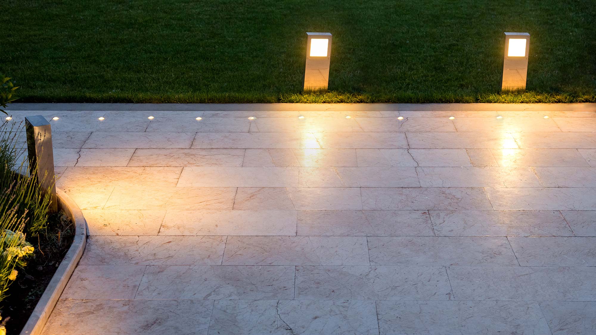 Landscape Lighting Design & Smart Outdoor Solutions | Summit Technology ...